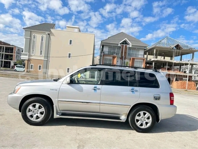 Buy used toyota highlander other car in chbar mon in kampong speu ...